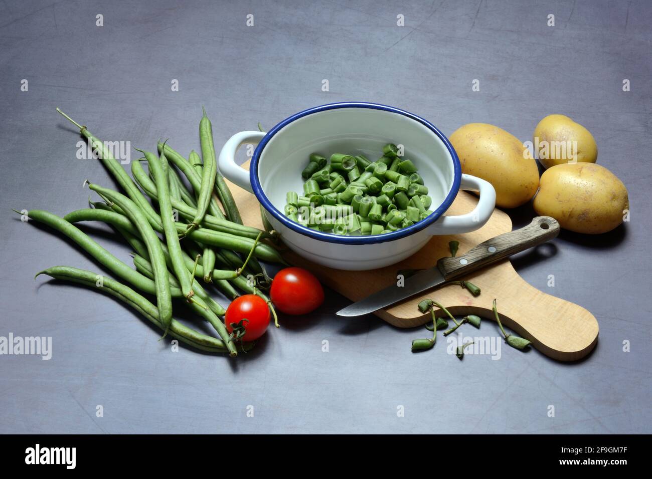 Crushed beans in shell, bush beans, potatoes and tomatoes, Germany ...