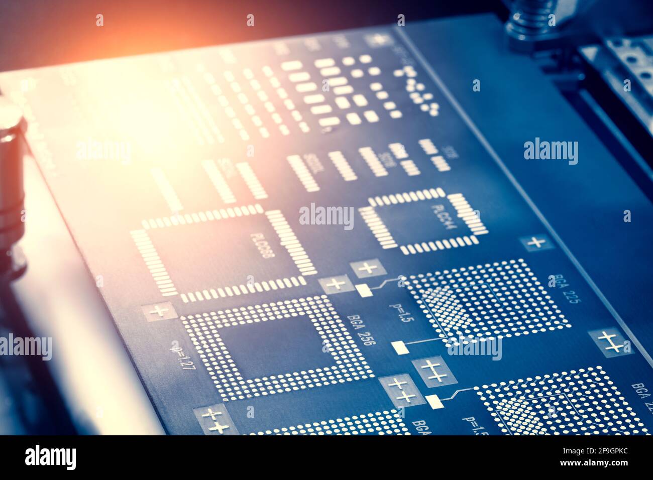 Basic microscope hi-res stock photography and images - Alamy