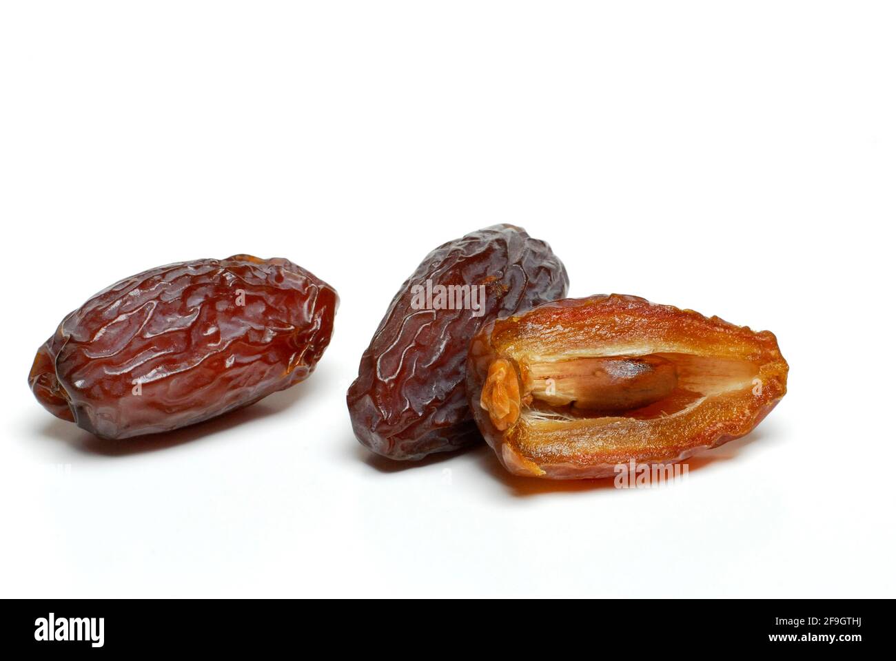 Dried dates, Medjool (Phoenix dactylifera Stock Photo - Alamy