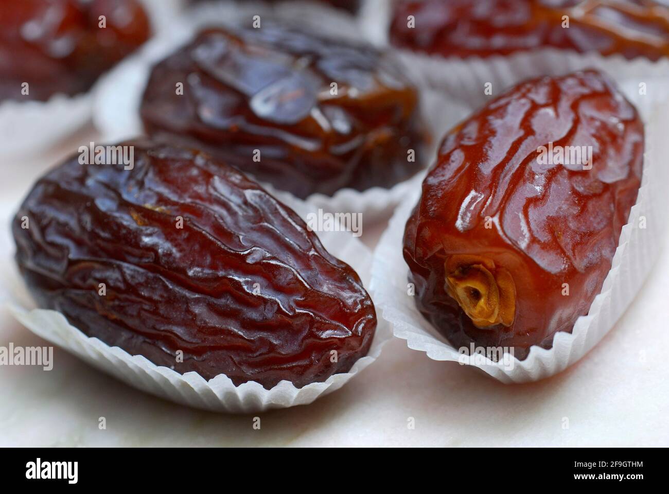 Dried dates, Medjool (Phoenix dactylifera Stock Photo - Alamy