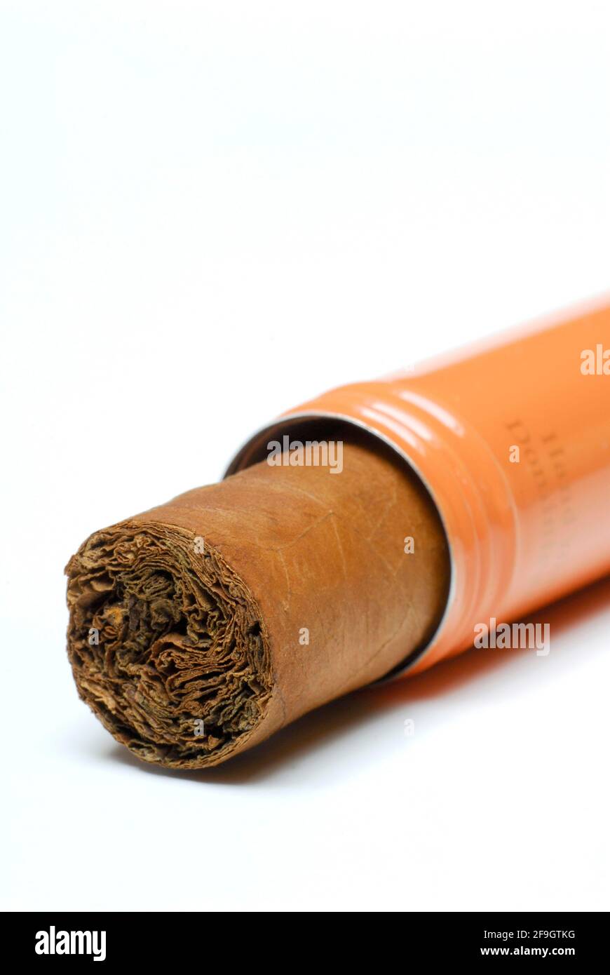 Cigar wrapper hi-res stock photography and images - Alamy