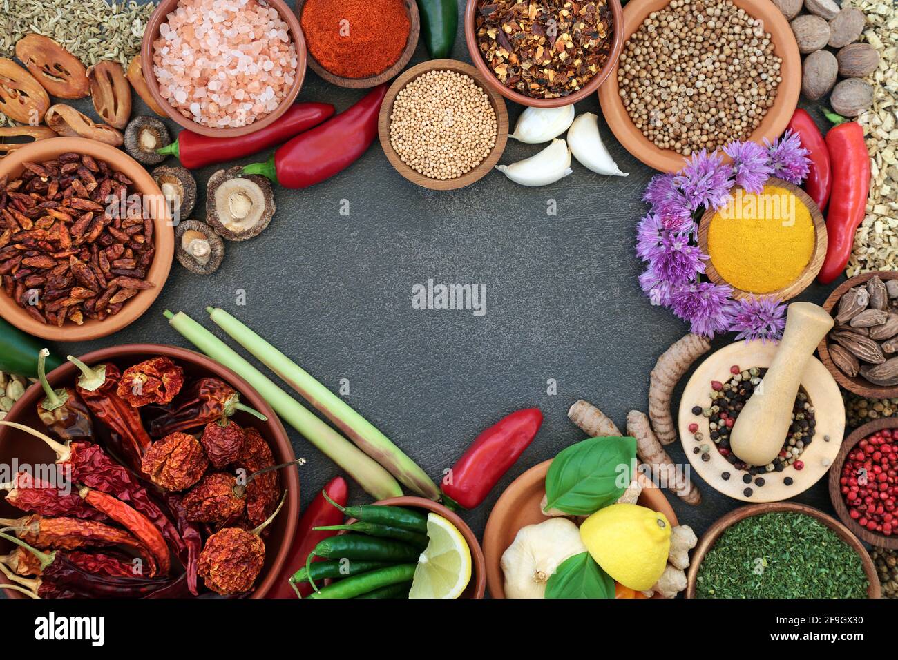 Herbs spices border background flat hi-res stock photography and images ...