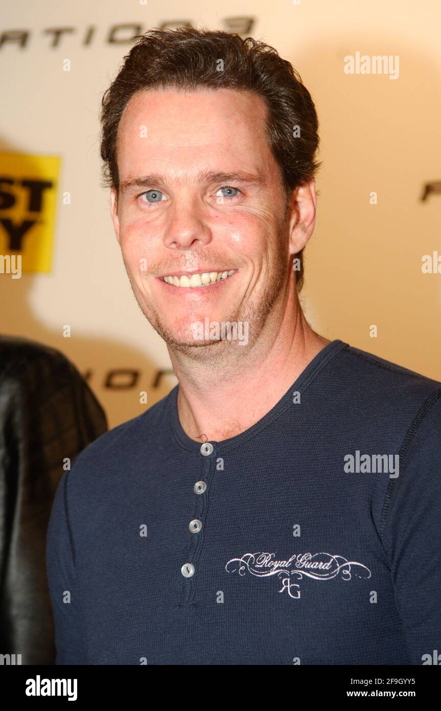 Actor Kevin Dillon attends arrivals for Launch of the New PLAYSTATION 3 ...