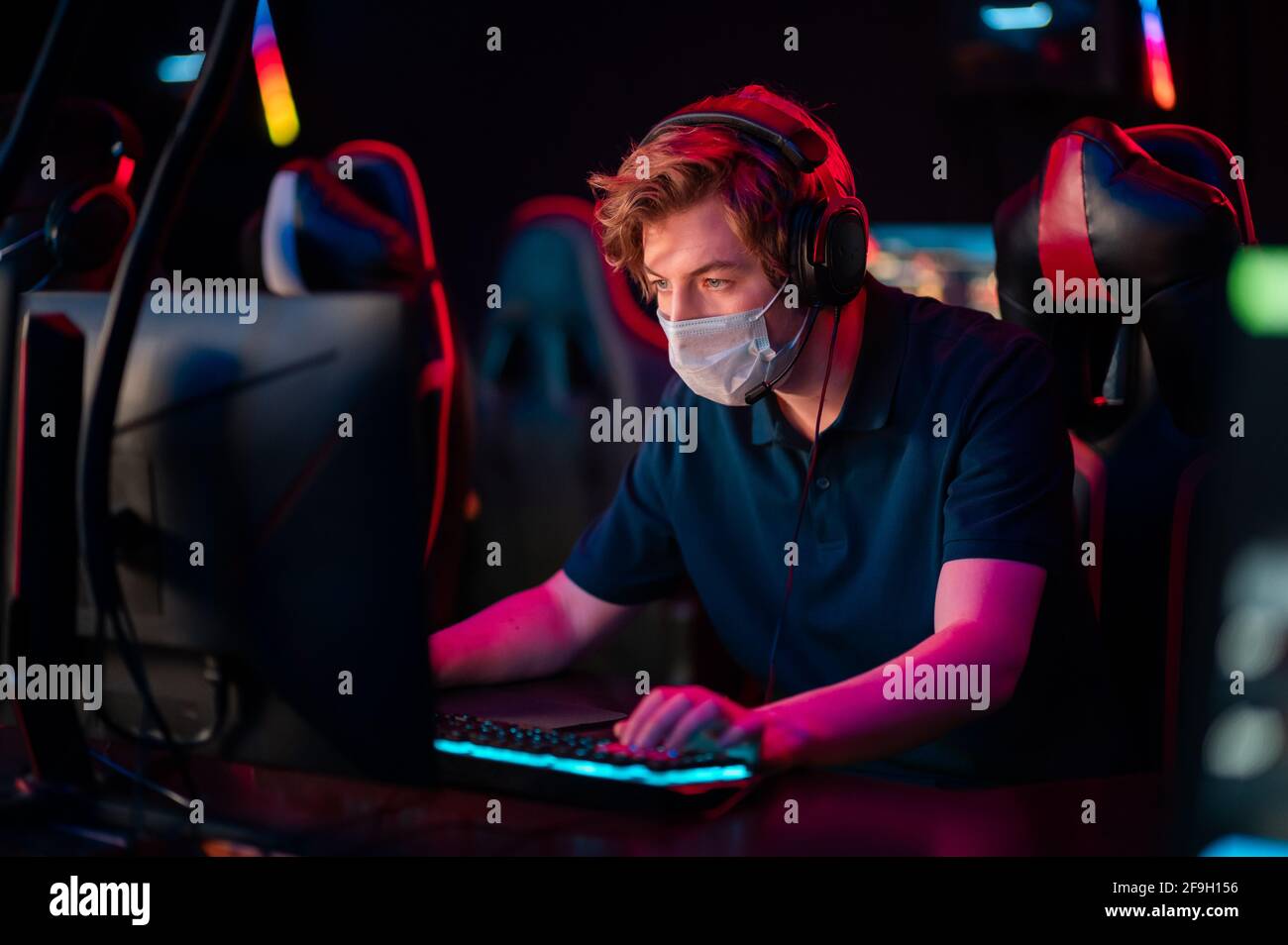 Professional game player wearing headphones hi-res stock photography ...