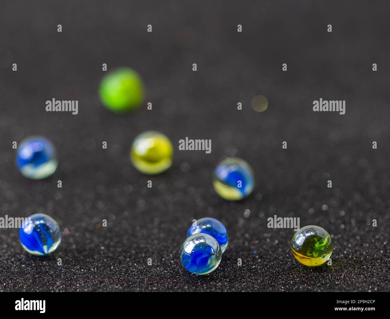 Children playing marbles hi-res stock photography and images - Alamy