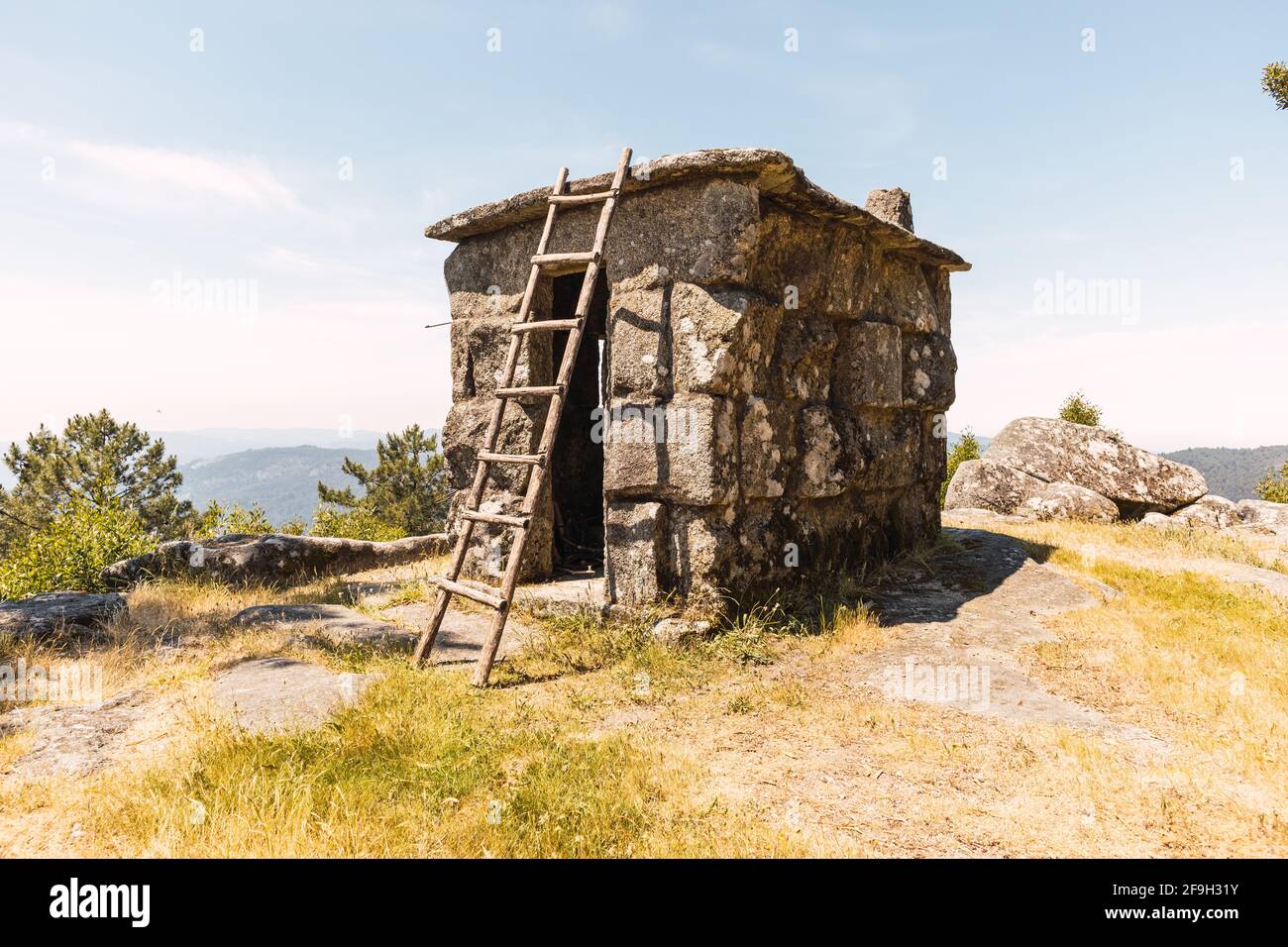Ladder in stone hi-res stock photography and images - Alamy