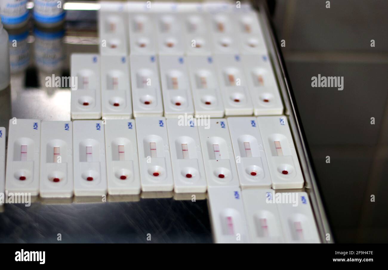 Rapid test kits hi-res stock photography and images - Alamy