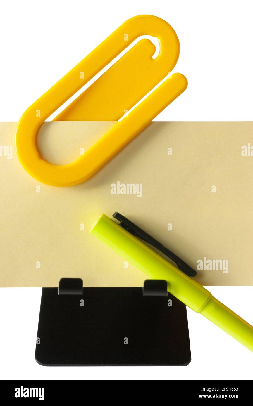 Take a memo. Write a note and use a giant paperclip in yellow to get ...