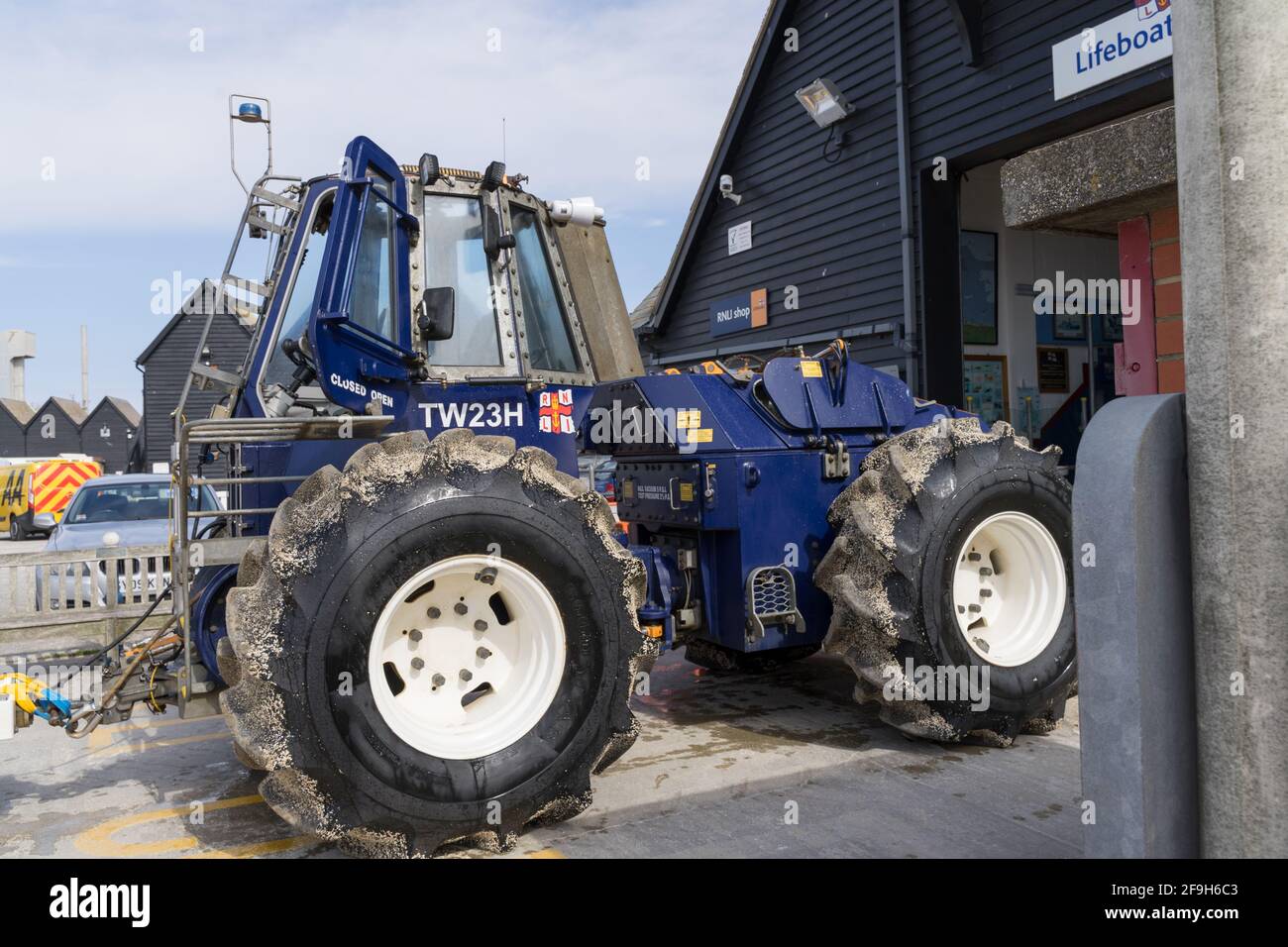 Lifeboat tractor hi-res stock photography and images - Alamy