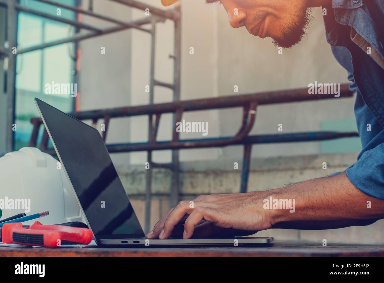 Civil employee engineer hi-res stock photography and images - Alamy