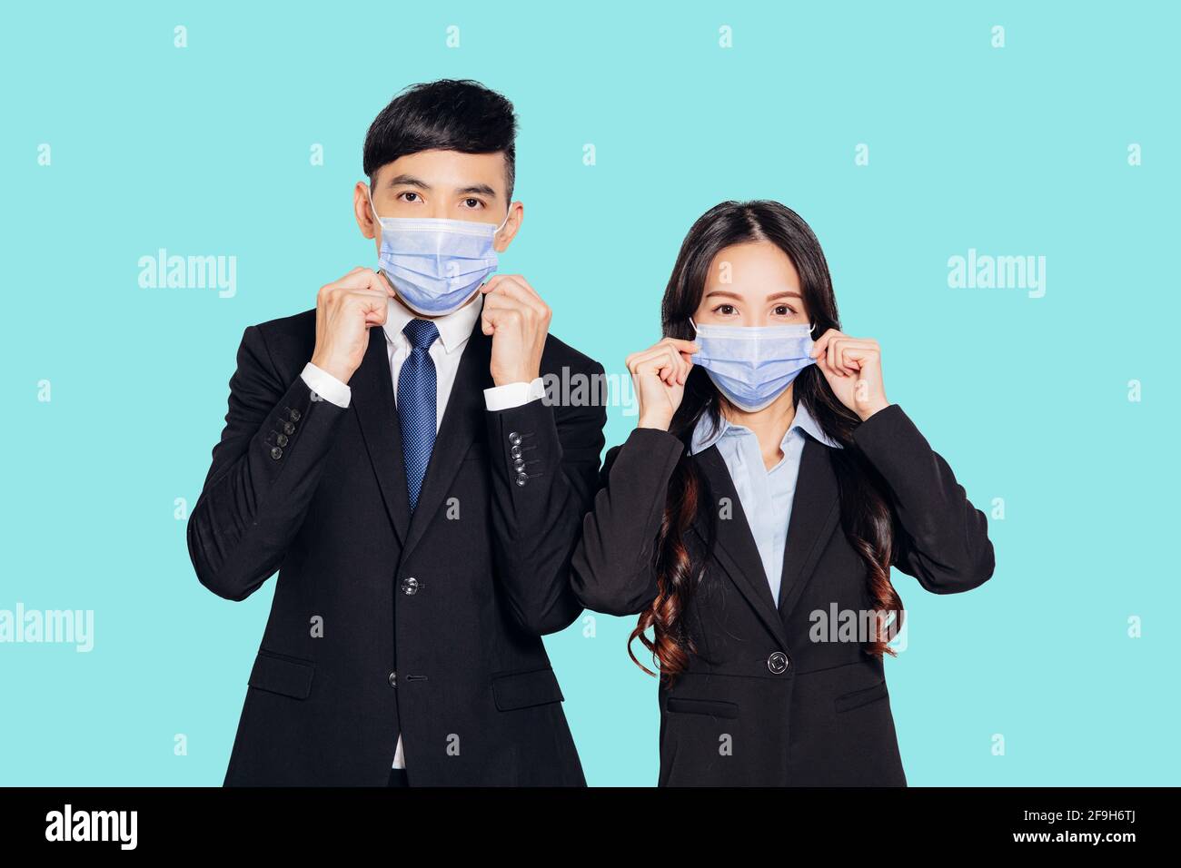 Asian man serious looking at camera hi-res stock photography and images ...