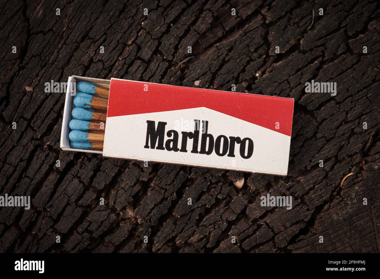 Marlboro light hi-res stock photography and images - Alamy