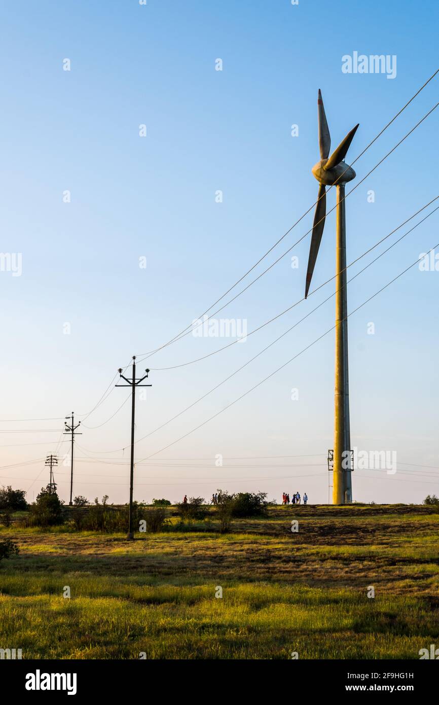 A beautiful view of the windmills of Chalkewadi (in Maharashtra, India ...