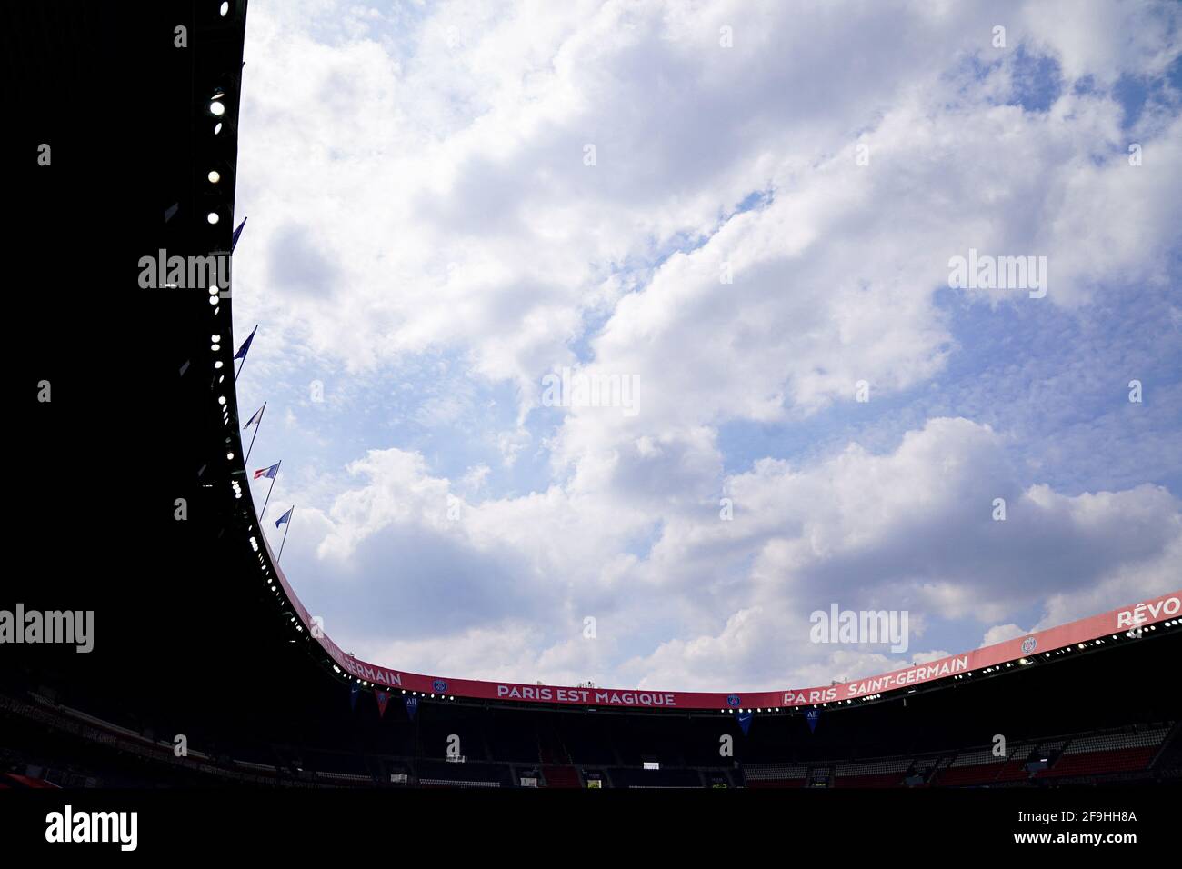 Parc des prince stadium hi-res stock photography and images - Alamy