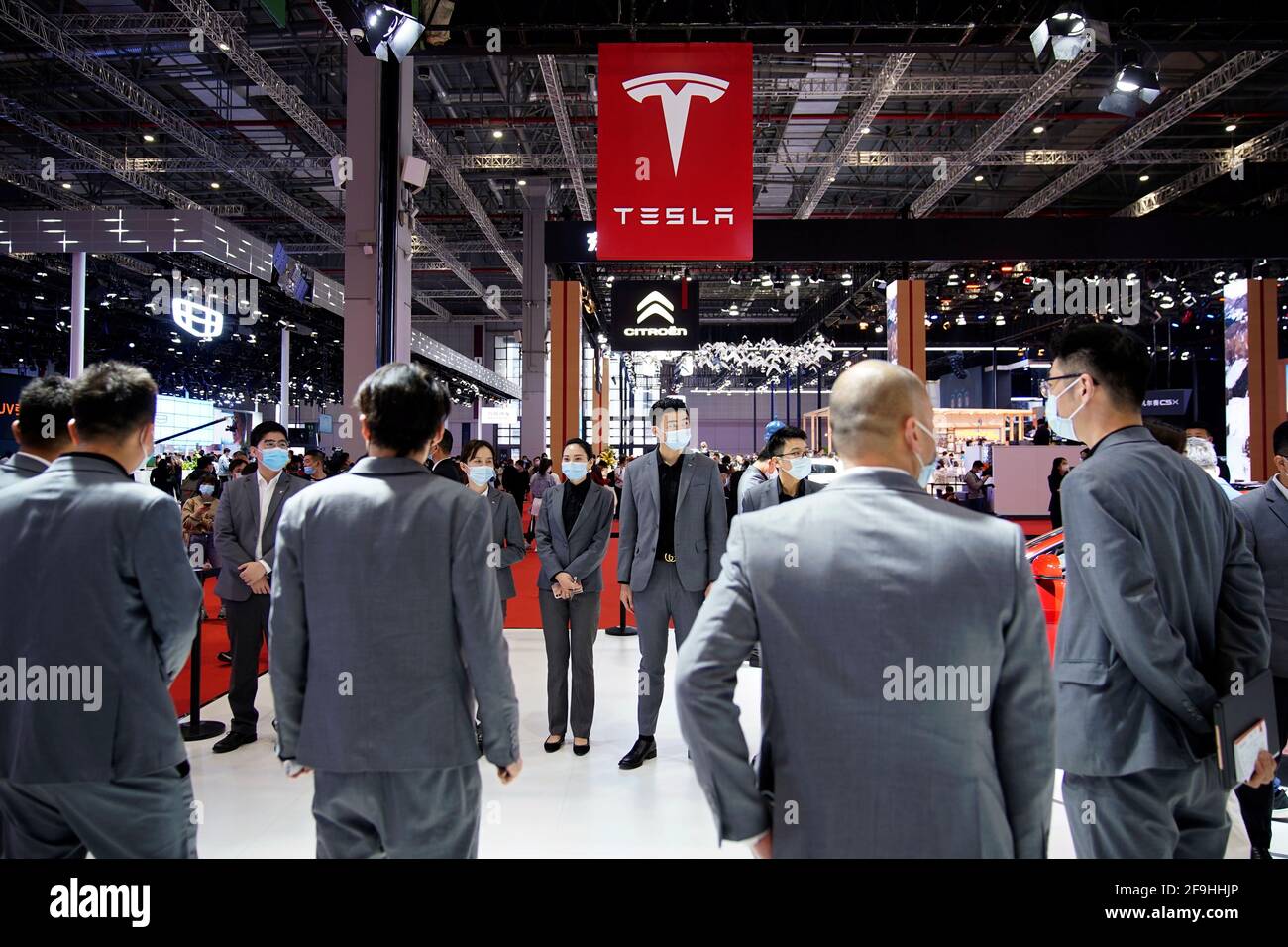 2021 tesla show hi-res stock photography and images - Alamy