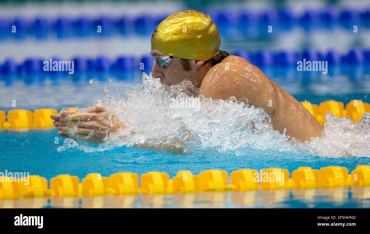 Berlin, Germany. 18th Apr, 2021. Swimming, Olympic qualification, pool ...
