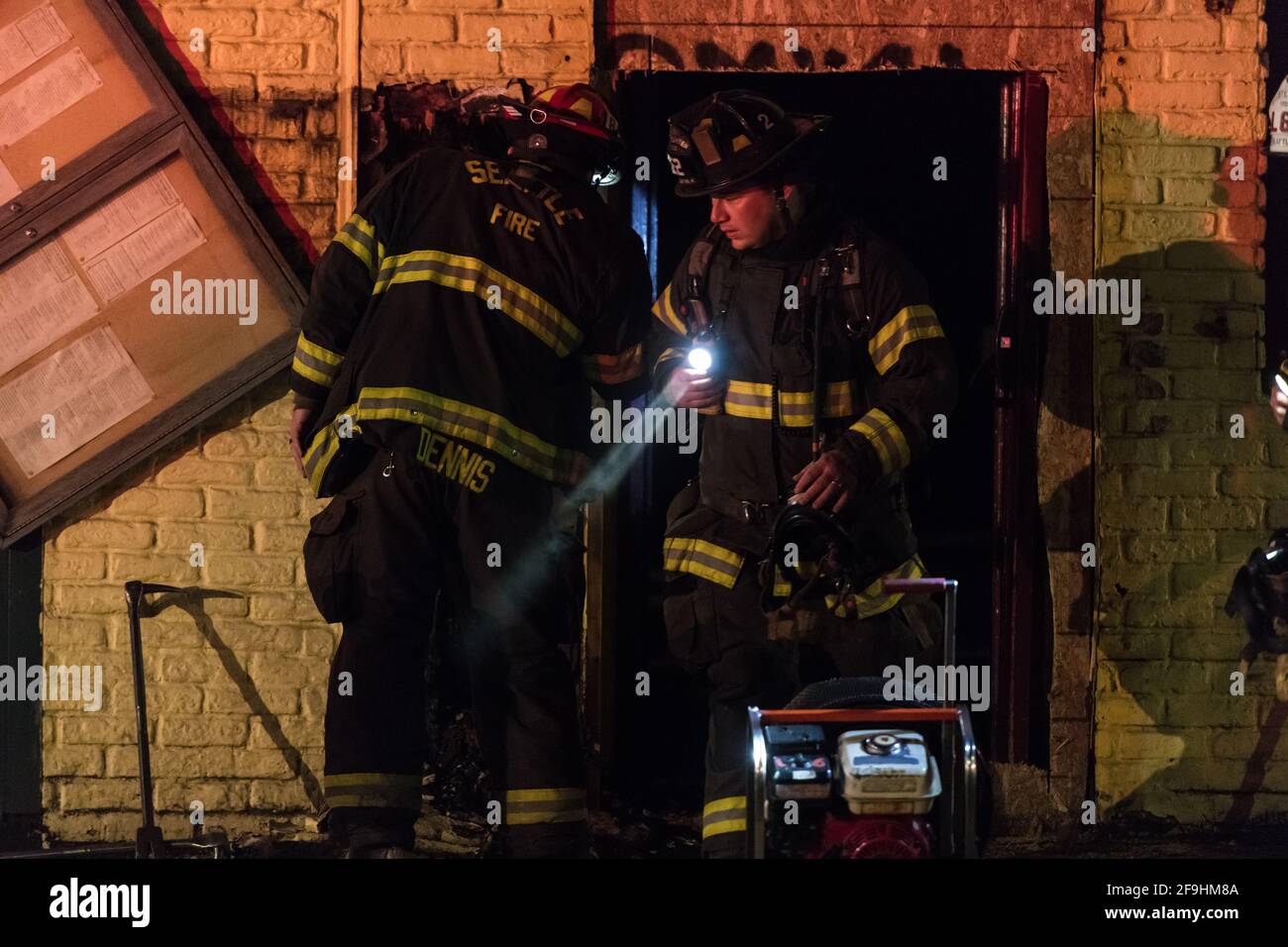 Seattle, USA. 18th Apr, 2021. Seattle Fire Department putting out ...