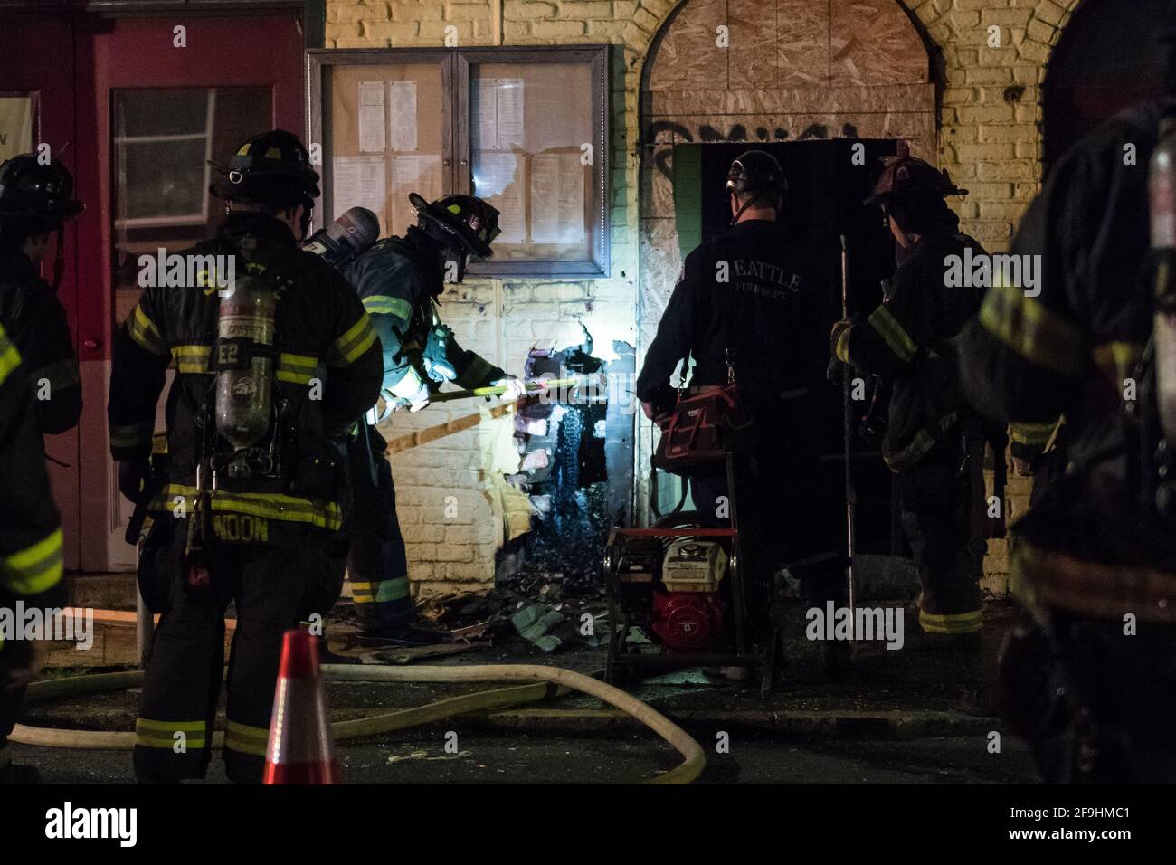 Seattle, USA. 18th Apr, 2021. Seattle Fire Department putting out ...