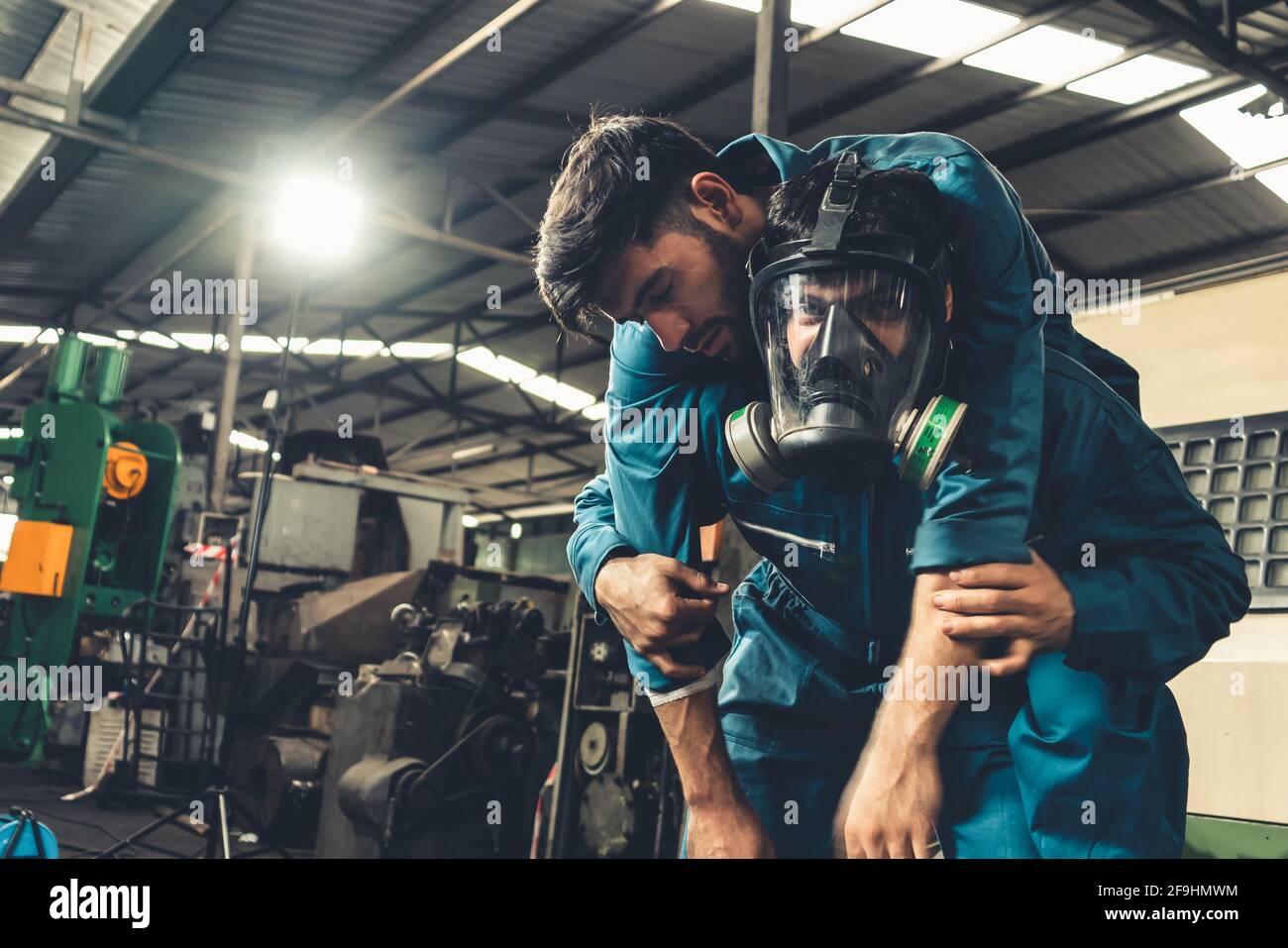 Workplace injury first aid hi-res stock photography and images - Alamy