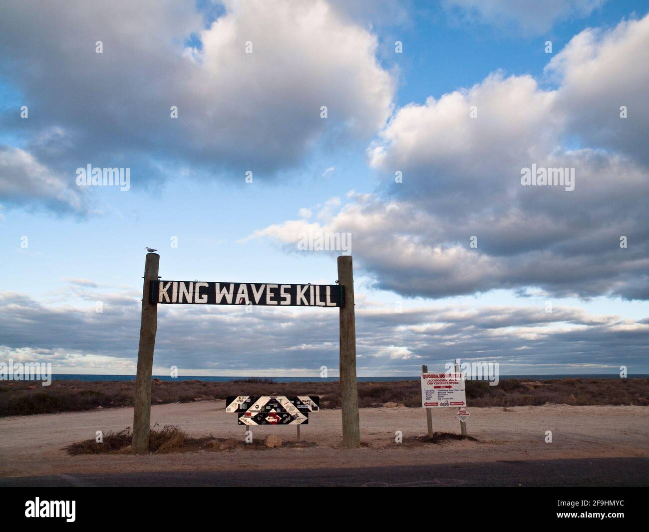 Chevron road sign australia hi-res stock photography and images - Alamy