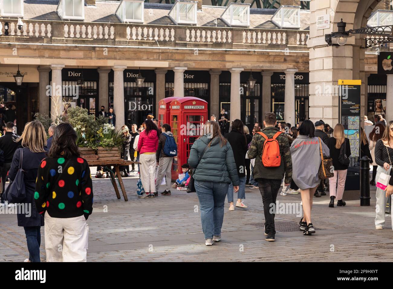 After Lockdown London West End Soho Stock Photo - Alamy
