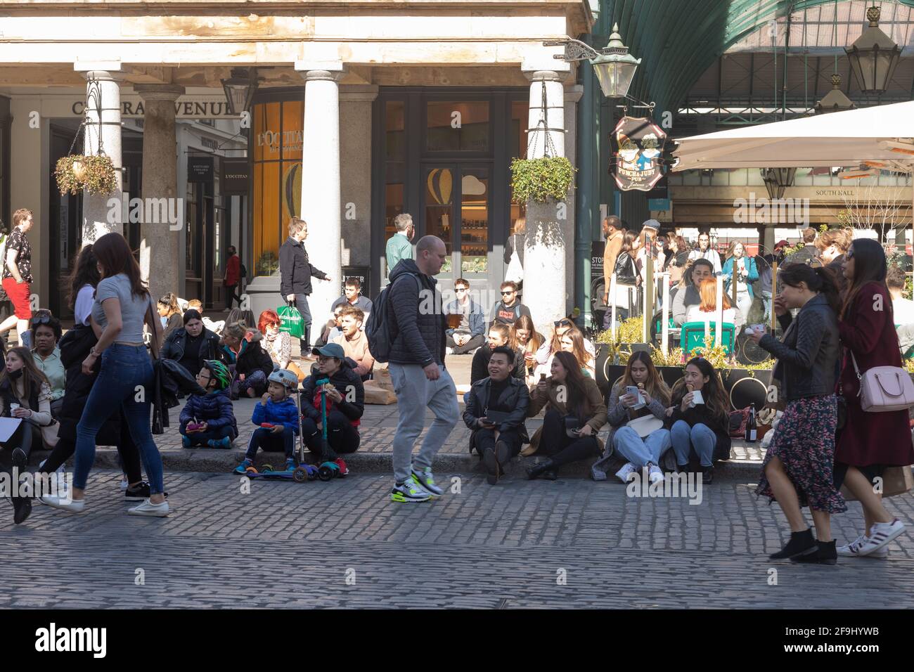 After Lockdown London West End Soho Stock Photo - Alamy