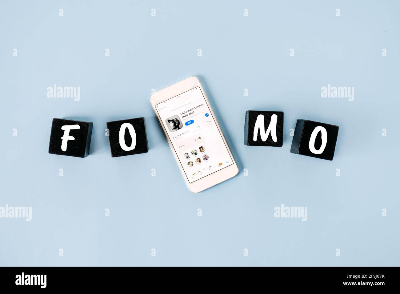 FOMO, Fear of missing out, social anxiety, stay continually connected ...