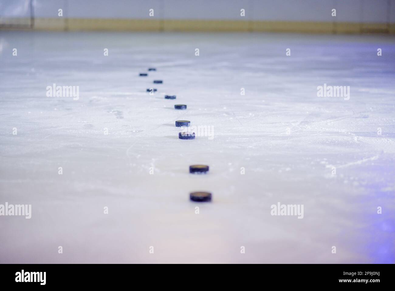 Row of pucks hi-res stock photography and images - Alamy