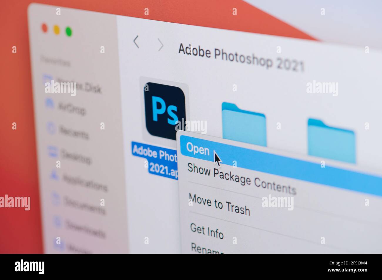 Adobe photoshop software logo hi-res stock photography and images - Alamy