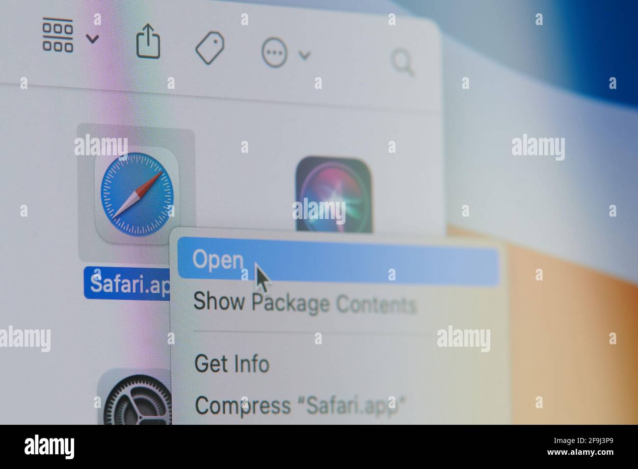 Safari logo hi-res stock photography and images - Alamy