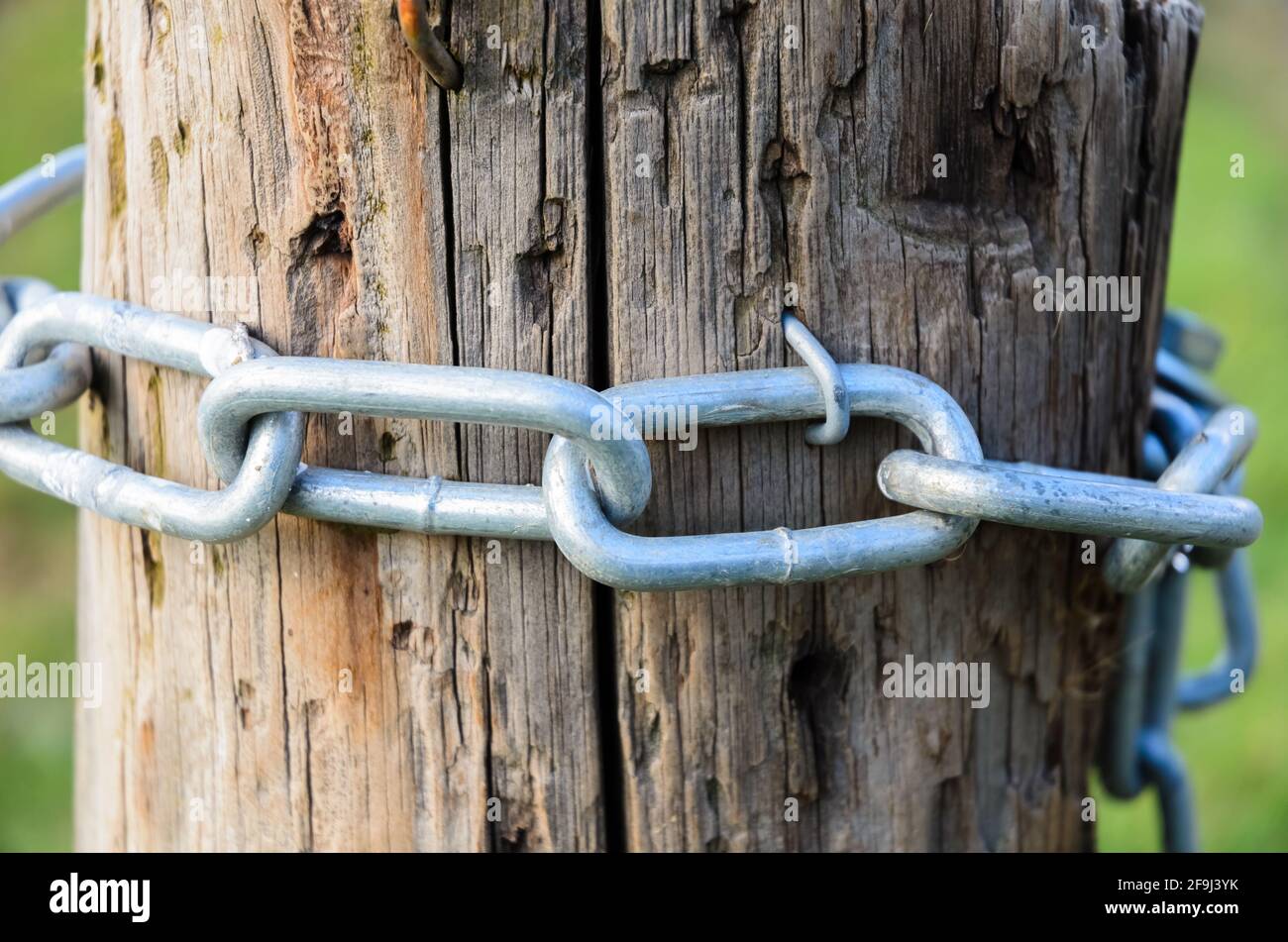 Metallic pole hi-res stock photography and images - Alamy
