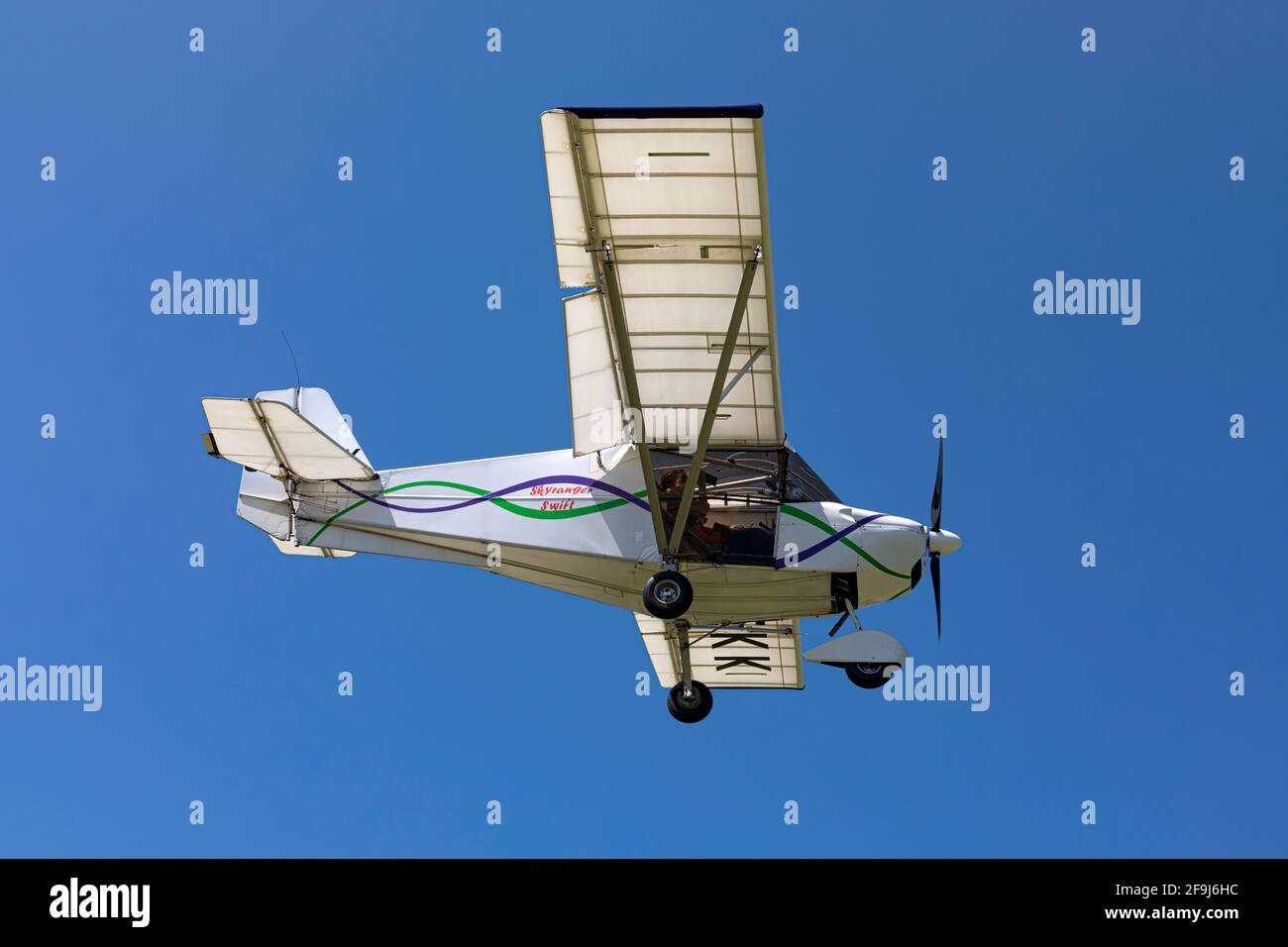 Skyranger microlight landing hi-res stock photography and images - Alamy