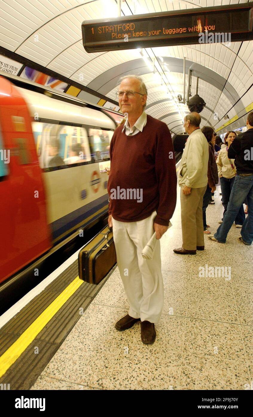 Tom harding hi-res stock photography and images - Alamy