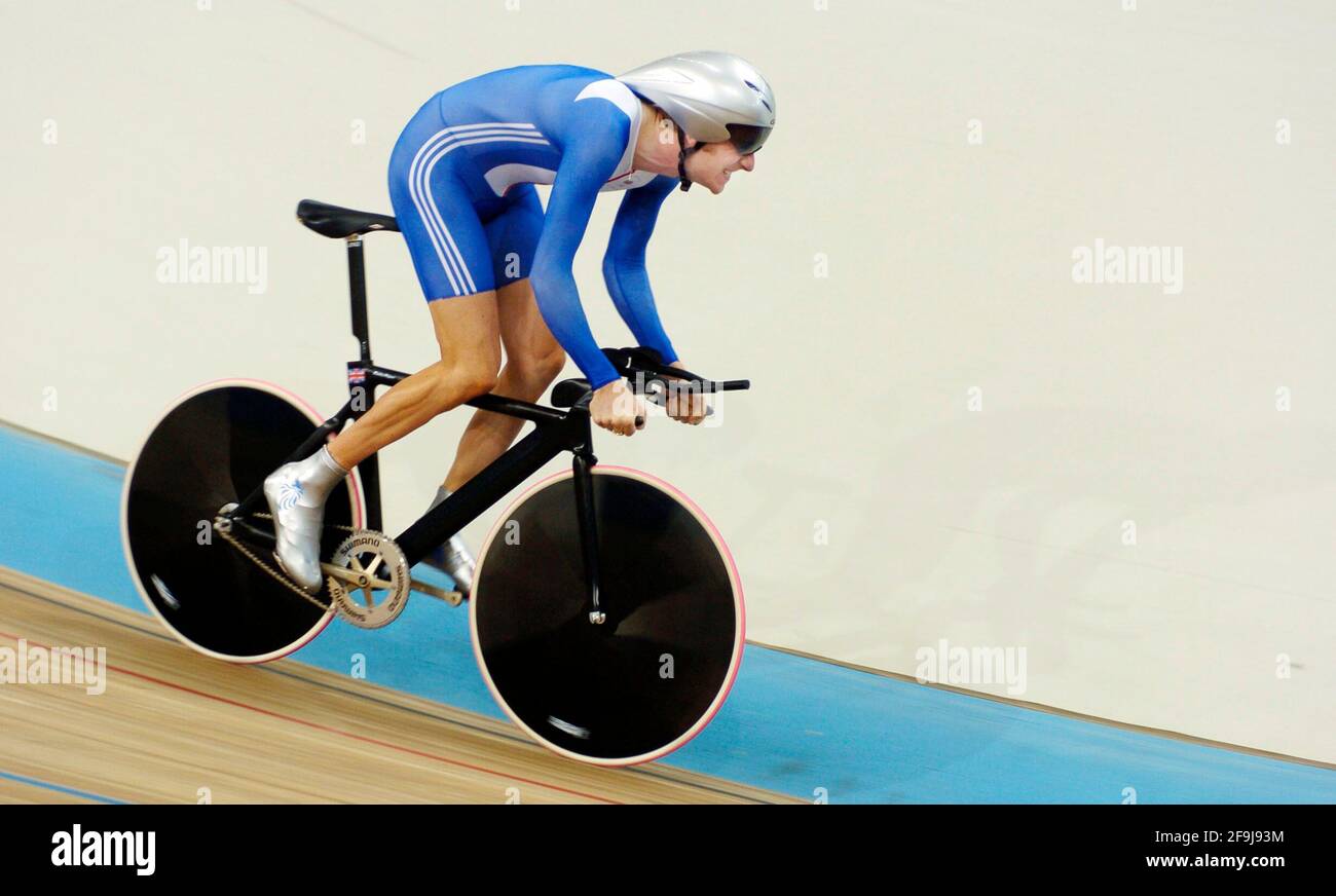 Wiggings hi-res stock photography and images - Alamy