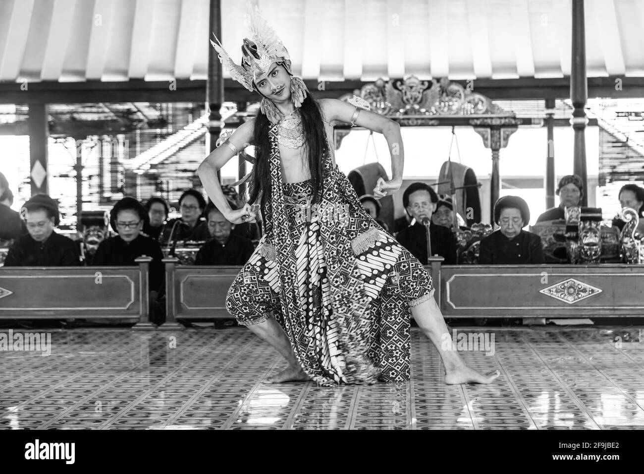 A Traditional Dance Performance At The Sultan’s Palace (The Kraton ...
