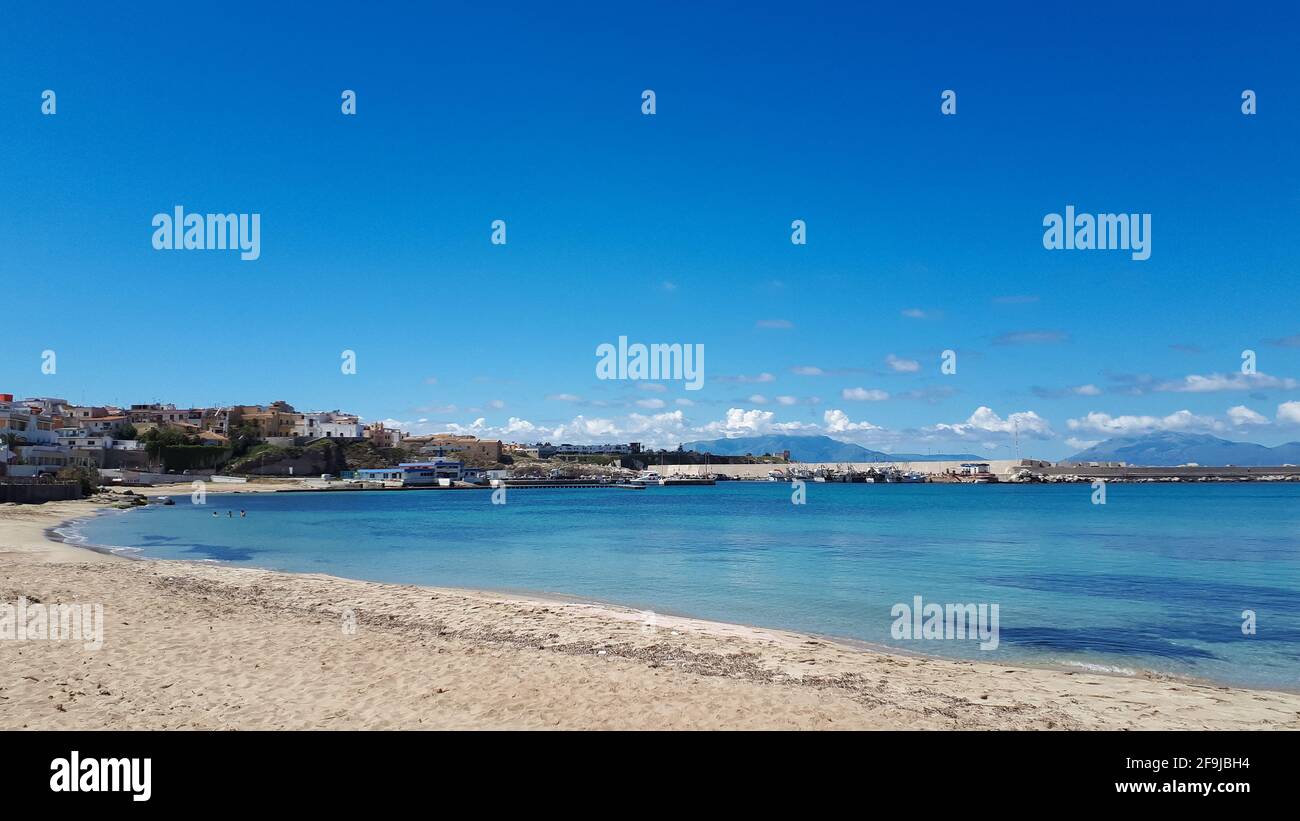 Beautiful sunny Magaggiari beach, Cinisi city, Province of Palermo ...