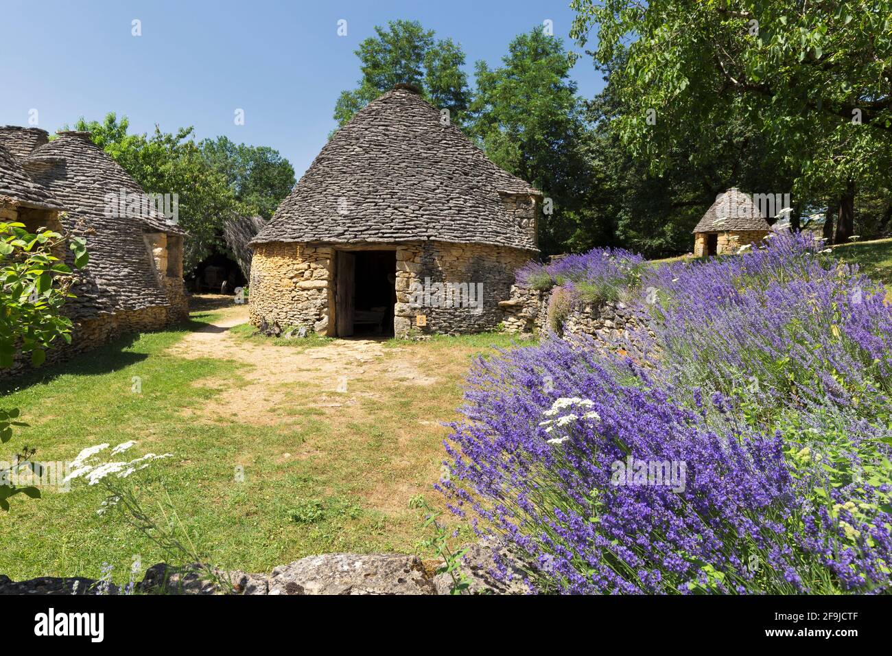 Cabanes du breuil hi-res stock photography and images - Alamy