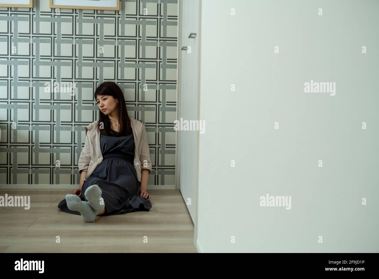 Female depressed japan hi-res stock photography and images - Alamy