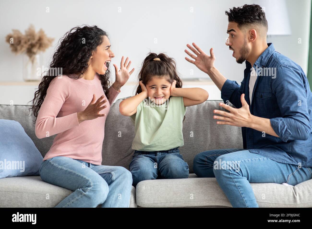 Mother and daughter arguing with father hi-res stock photography and ...