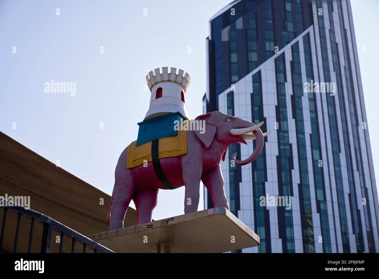 The iconic elephant statue at Elephant and Castle in South East London ...