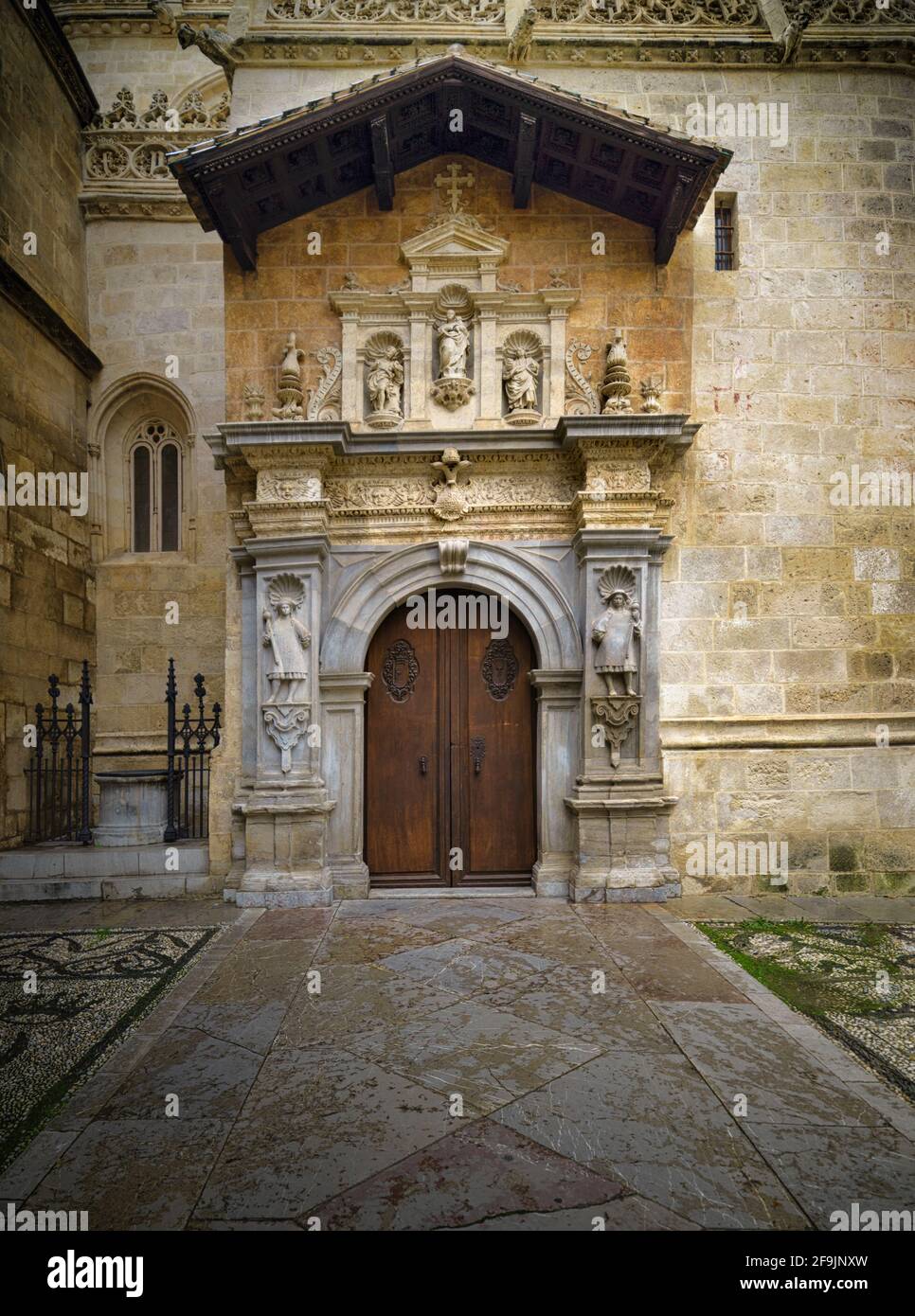 Capilla real granada hi-res stock photography and images - Alamy