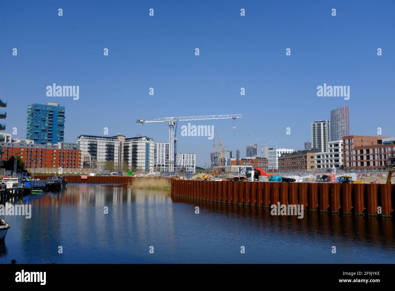 Fish island lea hi-res stock photography and images - Alamy