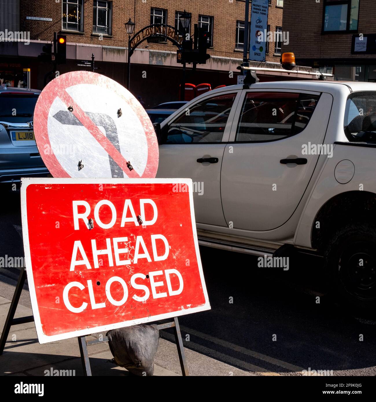 Congestion road sign hi-res stock photography and images - Alamy