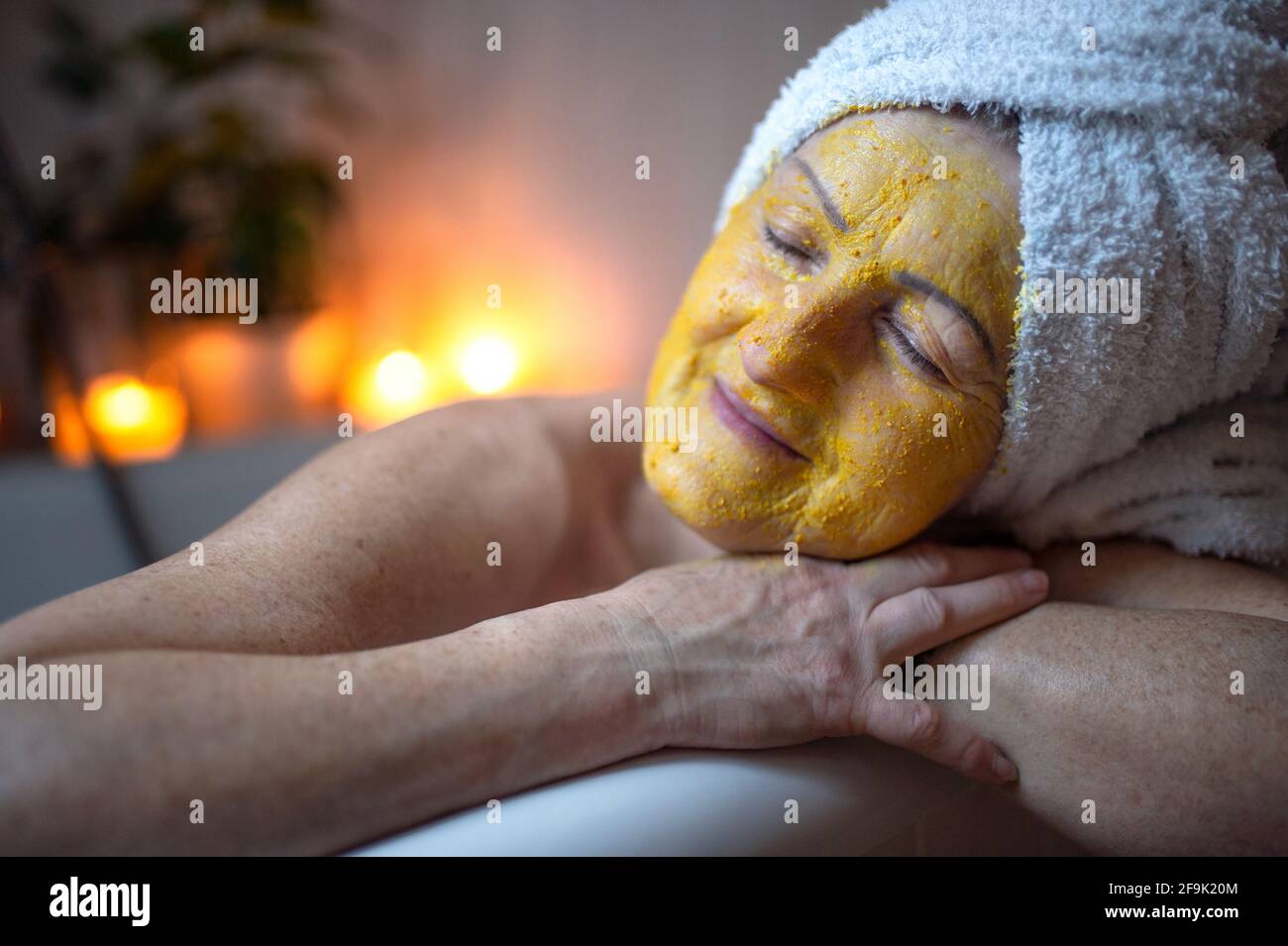 Woman face mask spa senior hi-res stock photography and images - Alamy
