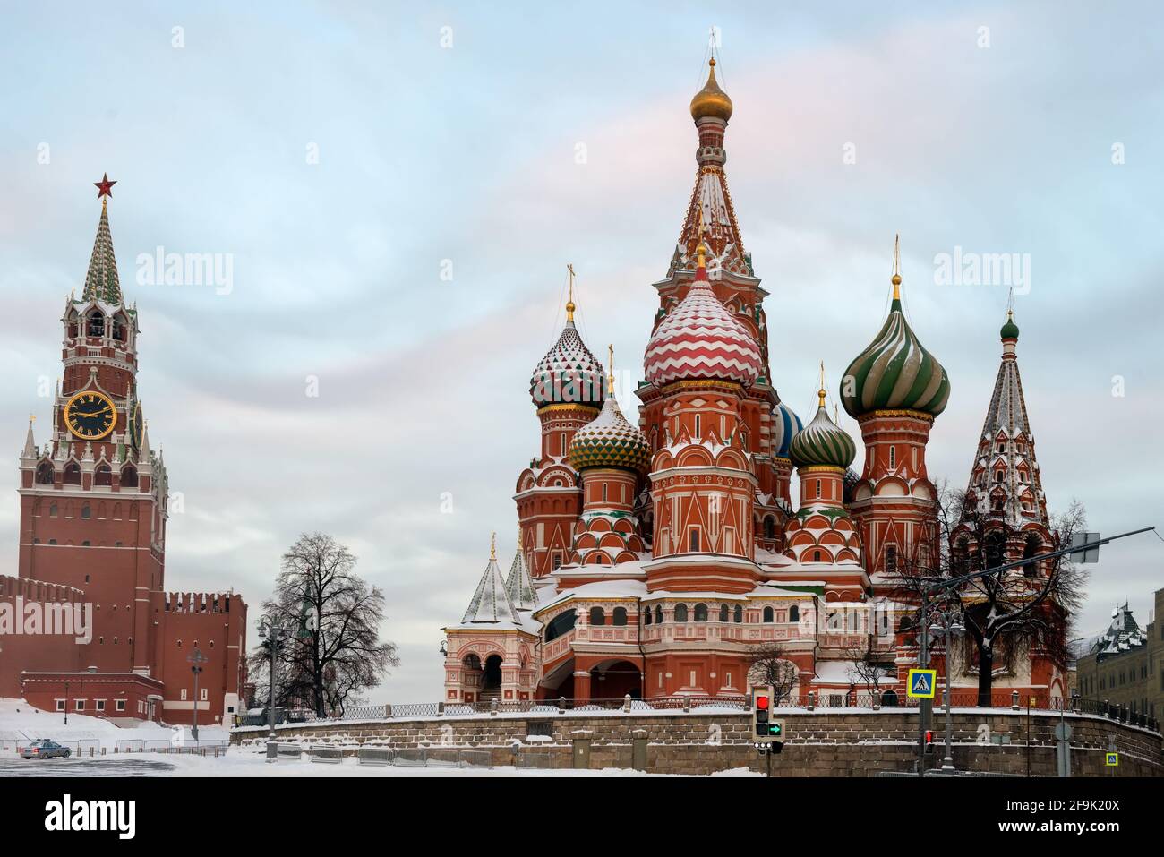 Moscow, Russia, Red Square, view of St. Basil's Cathedral on a frosty ...