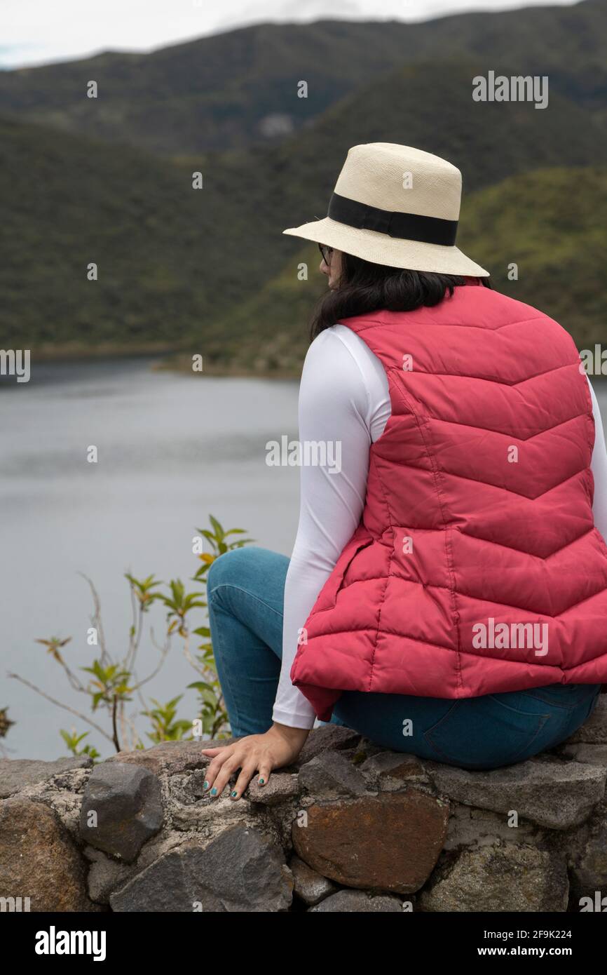 Woman back view landscape wild freedom hi-res stock photography and ...
