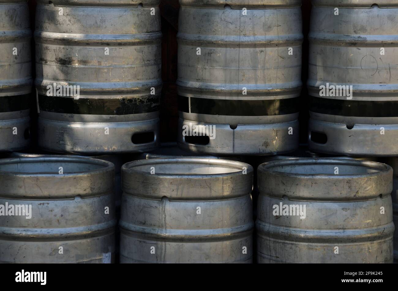 Beer keg transport hi-res stock photography and images - Alamy