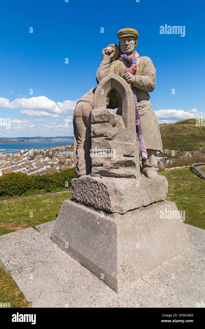 Portland stone buildings hi-res stock photography and images - Alamy
