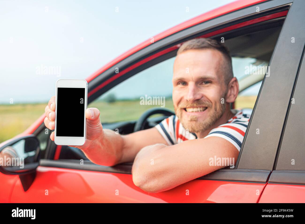 Car phone green screen hi-res stock photography and images - Alamy