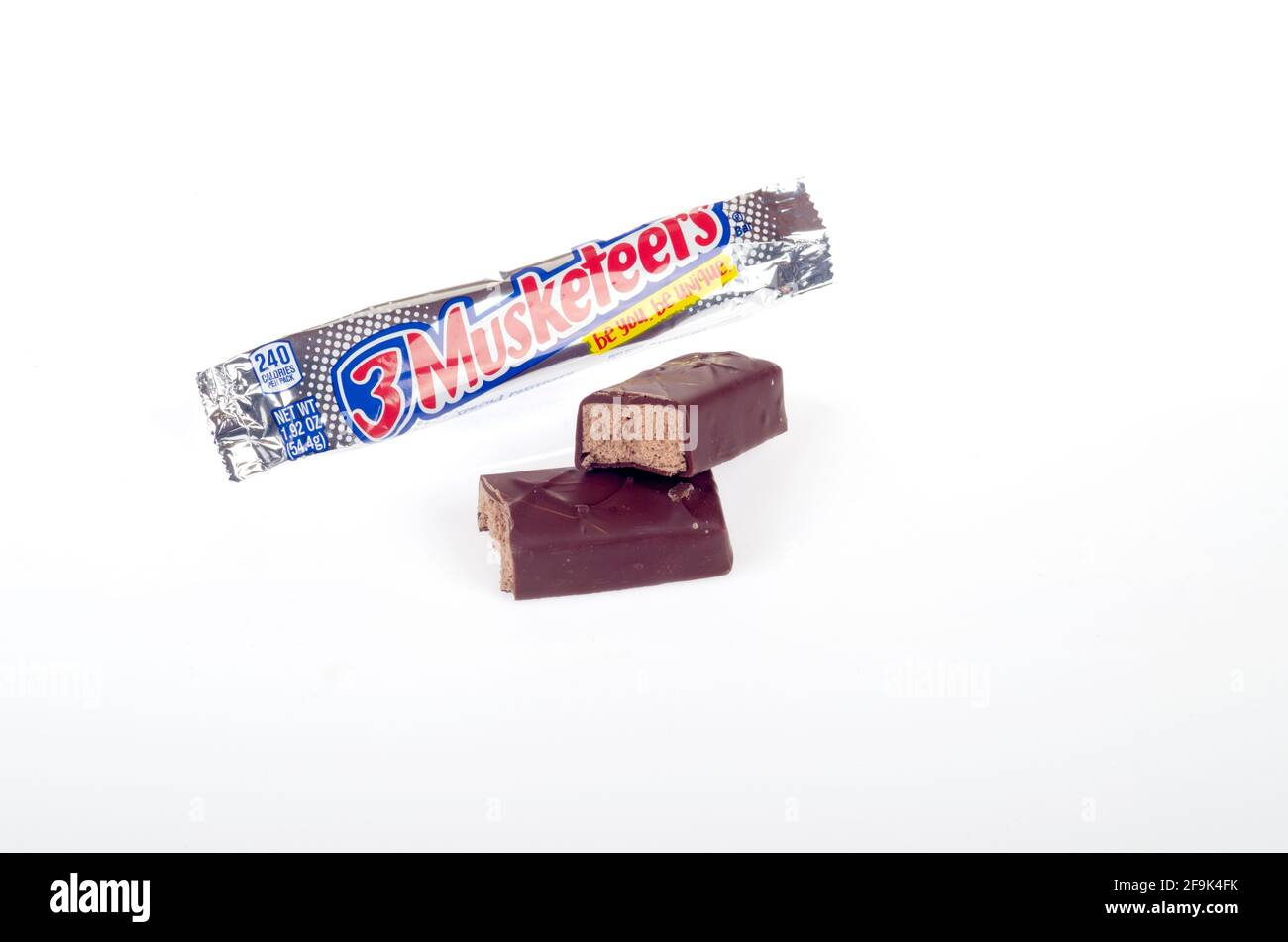 3 Musketeers Candy Bar Original